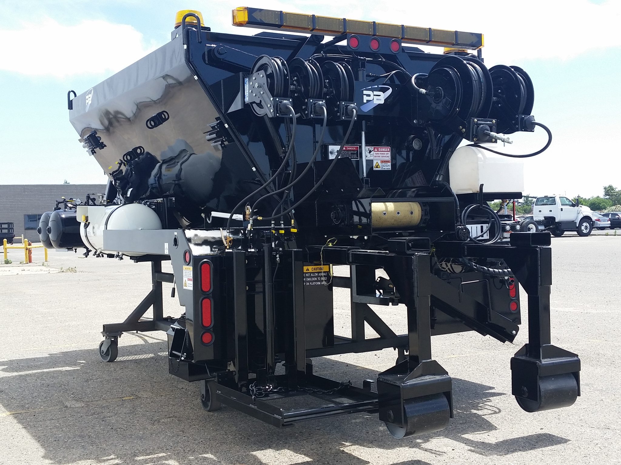 Hooklift Models – PB Loader