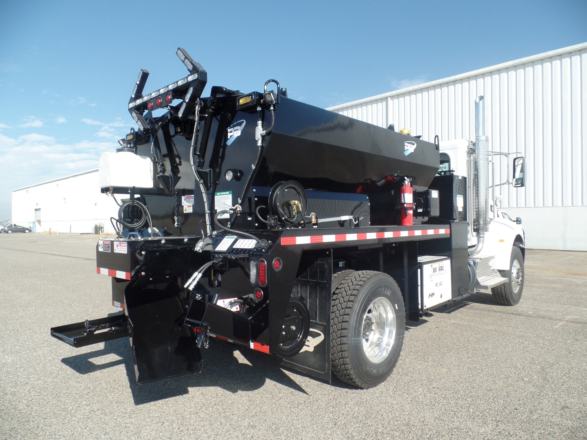 Pothole Patchers - PB Loader